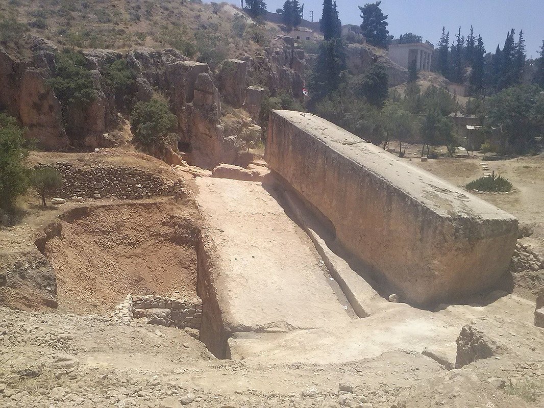 Gigantic Horizontally Lying Stones Of Ancient City Of Baalbek | Ancient ...