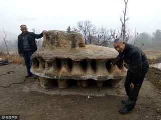 Curious Giant Shaped Rock In China - An Ancient Man-Made Construction ...