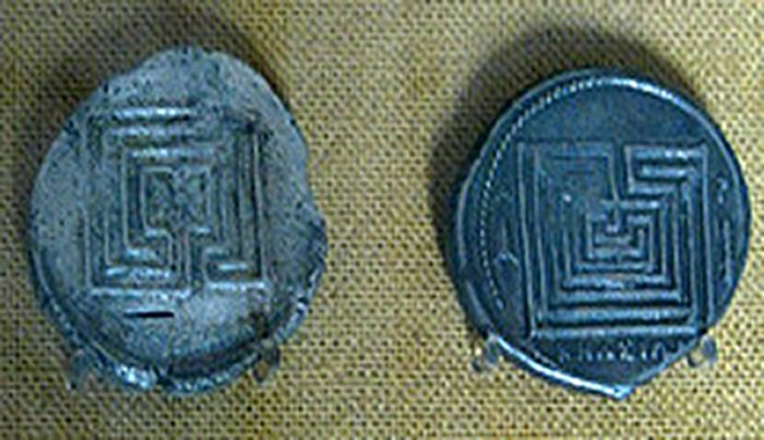 Intricate Mazes And Labyrinths: Mysterious Symbols Of Beauty And ...