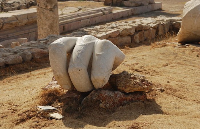 Mystery Of The Giant Hand At The Temple Of Hercules - Ancient Pages
