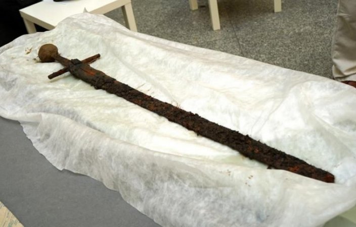 Unique Medieval Perfectly Preserved Sword Found In The Odra River