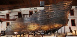 Batavia Shipwreck Reveals Secrets Of 17th-Century Dutch Seafaring ...