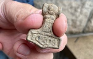 One Of A Kind Viking Age Hammer Of Thor Discovered In Ysby, Sweden ...