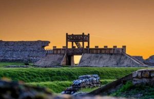 Reconstructed Roman Gateway Tells The Story Of Britain's Invasion ...