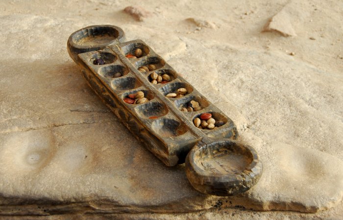 Ancient Board Game Mancala Can Unlock Cutting-Edge Physics Discoveries ...