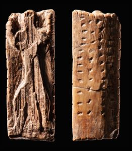 Mysterious Engraved Stone Age Symbols May Be A Form Of The World’s ...